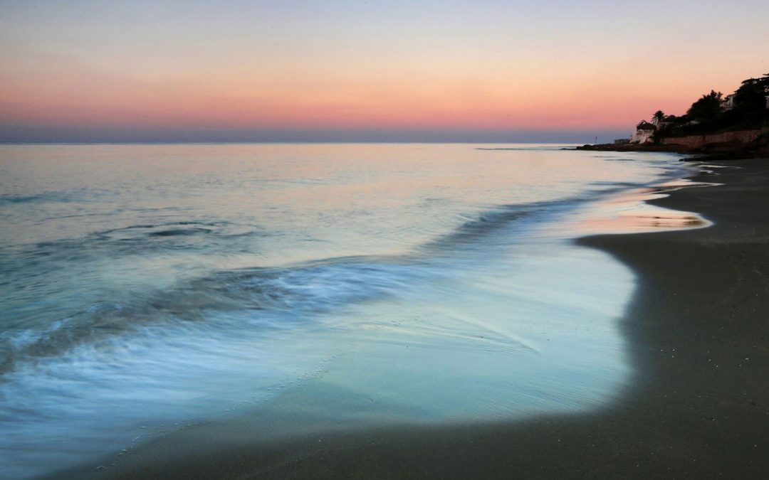 Treasure Beaches: Calabash Bay, Old Wharf, Great Bay, Frenchman's ...